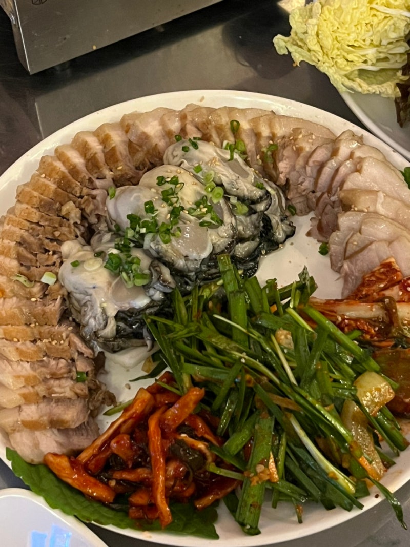 서면 라라포차 : 토요일 웨이팅 끝에 굴보쌈, 꽃게탕 뿌셔! : 네이버 블로그