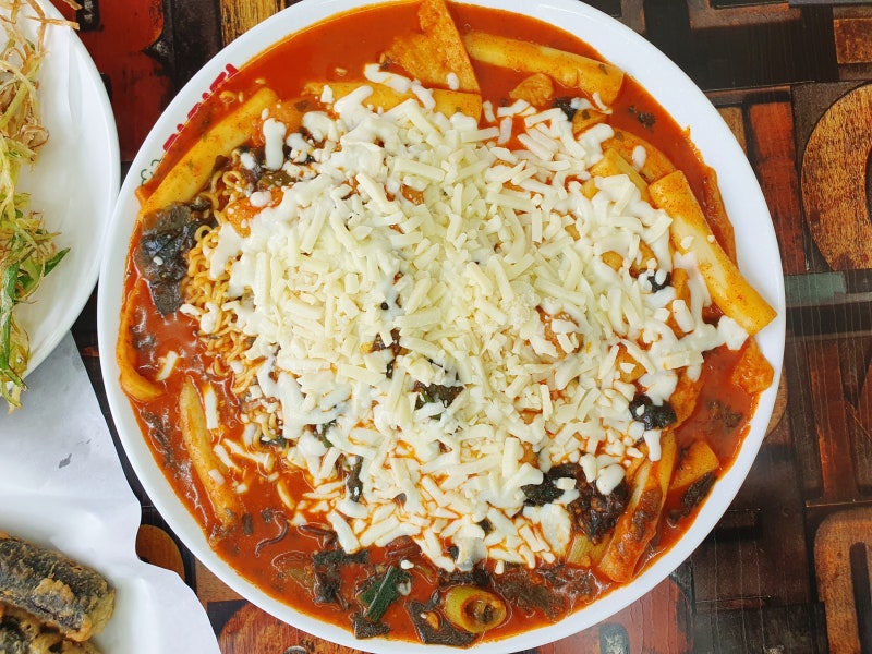 수원 맛집 미역 떡볶이 먹어봤니 마미떡 수원매교점 시그니처 미역떡볶이 냠냠 네이버 블로그