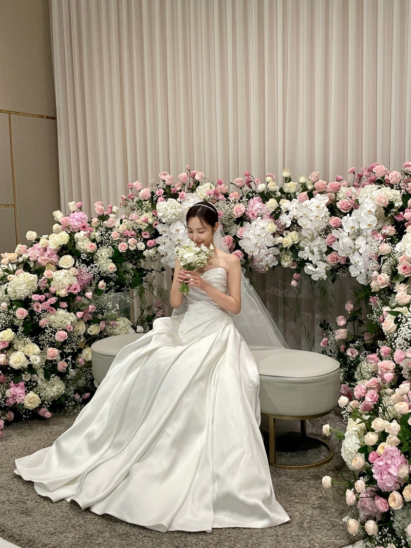 [W-14] 221016 본식 기록🤍 (라마다신도림,에토프,정샘물이스트,탐클로이) : 네이버 블로그