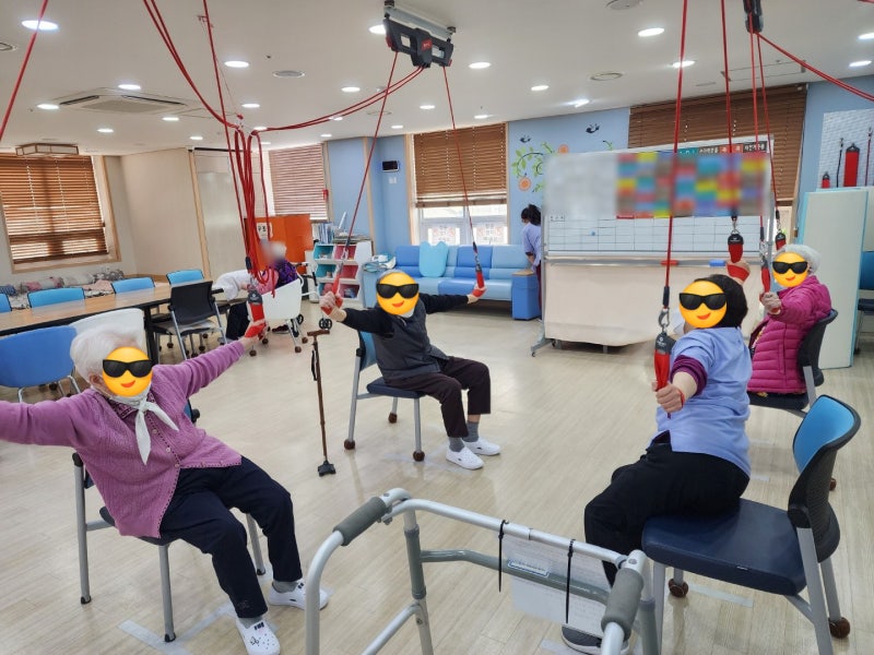 대전 주간보호센터 우리함께 본점 작업치료 직접 만든 인지 교구 네이버 블로그