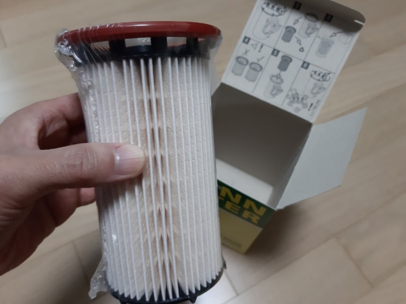 폭스바겐 골프7세대 연료필터 교체 Diy 셀프 교환 Tdi 자가정비 순정품 만필터 네이버 블로그