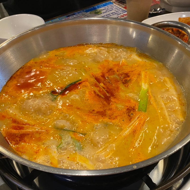 신촌 추울 때 먹으면 끝내주는 사골육수 닭한마리 맛집 유닭스토리 신촌점 네이버 블로그