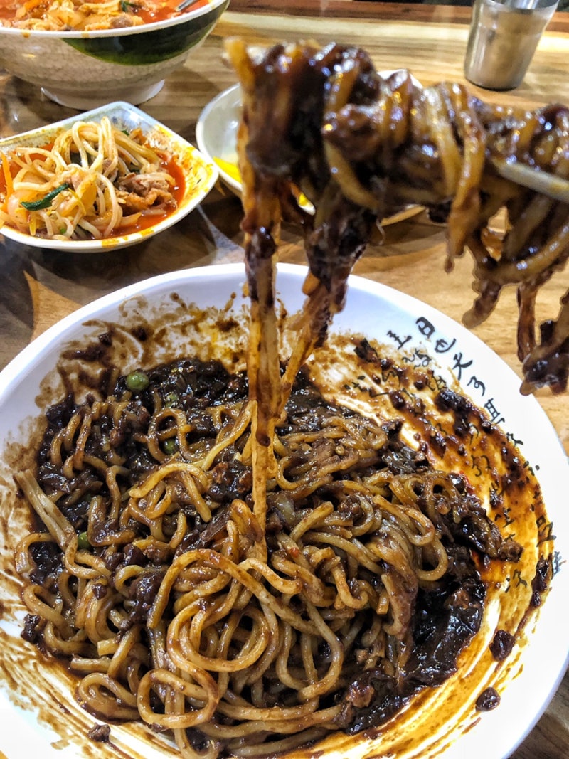 자금성, 창원 진해 안민동 소고기짬뽕 해물짬뽕 짜장면 맛집 - koijtsn