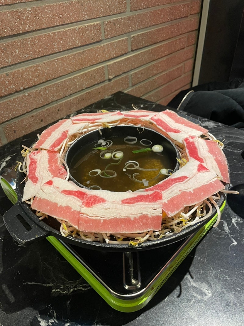 충무로 가성비 좋은 대형 술집 안주가 맛있는 술무로 네이버 블로그