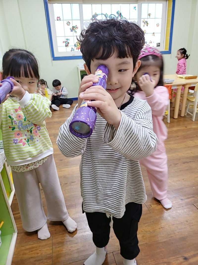 인천해뜨는어린이집 5살만3세 살기좋은 지구 표현하기 만화경관찰 키즈댄스 특강수업 네이버 블로그