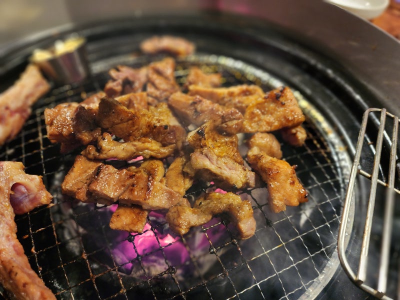 염창역 맛집 육갑식당 돼지갈비 너무 맛있고 네이버 블로그