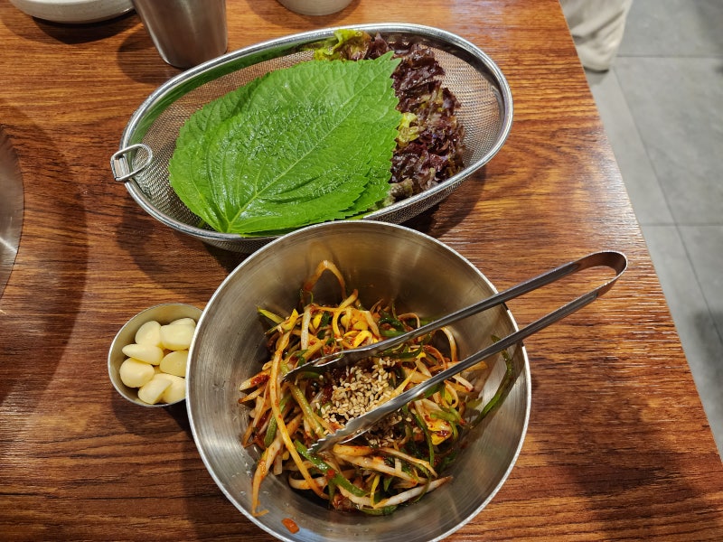염창역 맛집 육갑식당 돼지갈비 너무 맛있고 네이버 블로그