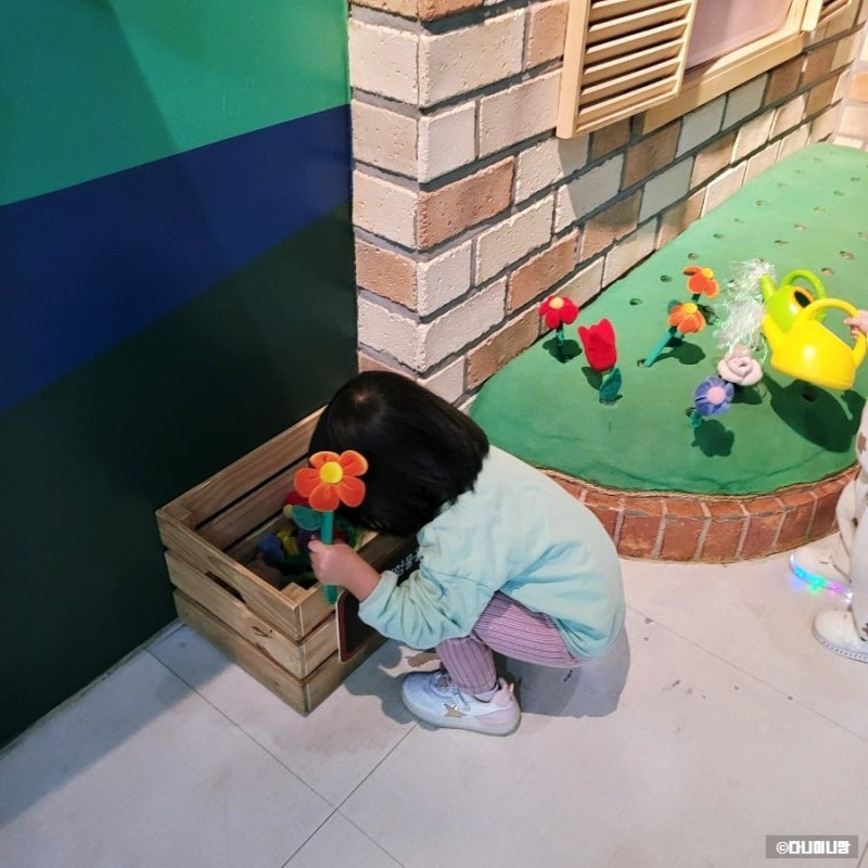 고양어린이박물관 2 아이그루 물빛마을 펭귄 트램폴린 등 일산 아이와 가볼만한곳 네이버 블로그
