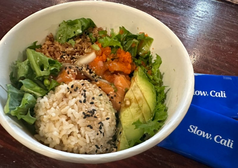 최근 먹은 포케중에 상위권예요^ Slow,Cali 슬로우캘리 : 네이버 블로그