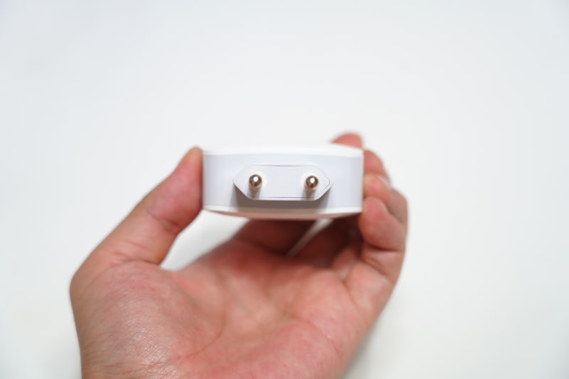 PD 충전기, 고속 멀티 충전기 에이투 AR0101 여행 필수템 추천! : 네이버 블로그