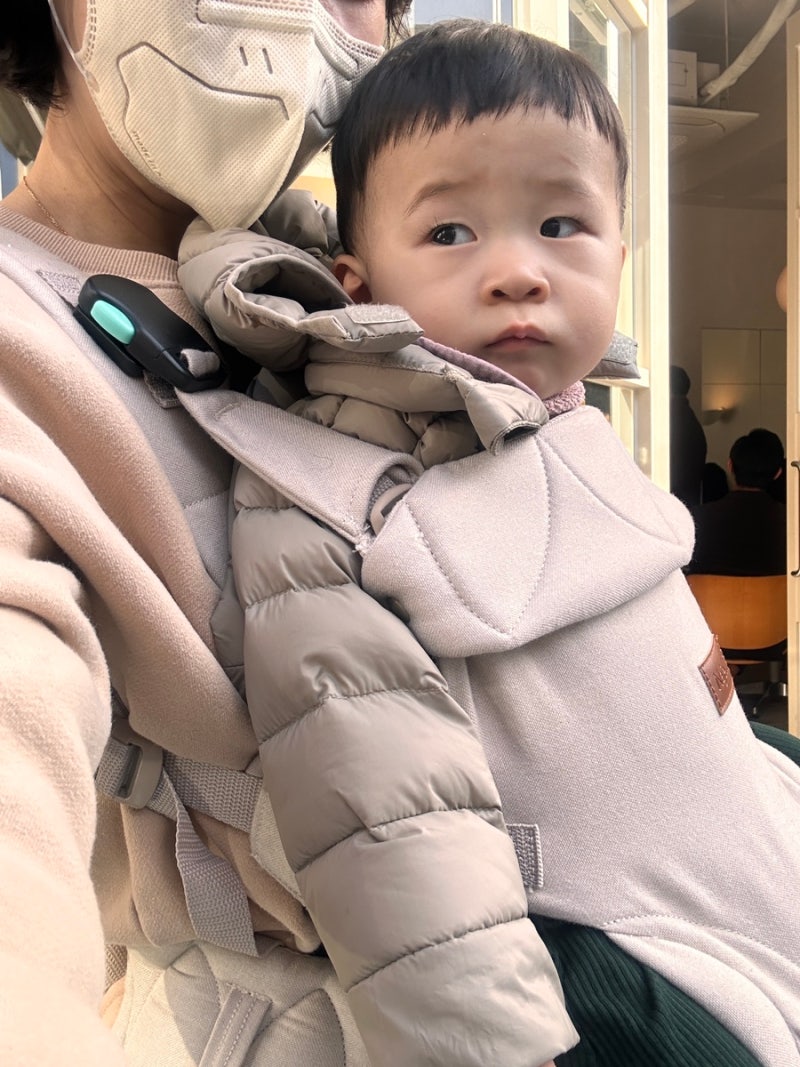 편안한 돌아기 아기띠 추천 나옐 볼륨2 로 10키로 아기도 거뜬 네이버 블로그