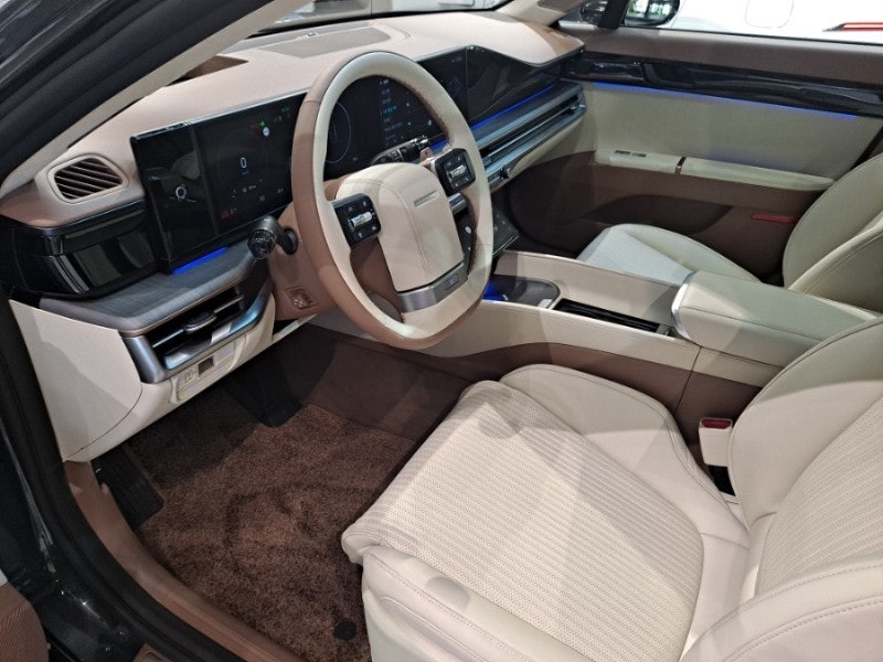 현대 2023 그랜저 풀모델체인지(GN7)와 기아 2023 K8의 내장 인테리어 디자인과 성능 상세 비교 (시니어 서일범) : 네이버 블로그