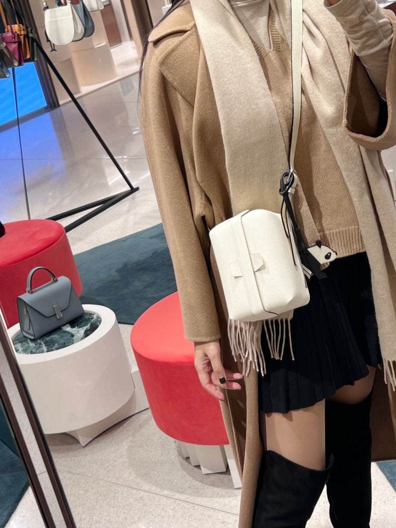 발렉스트라 Valextra 여자 명품 가방 보러 롯데 본점 방문 후기 네이버 블로그