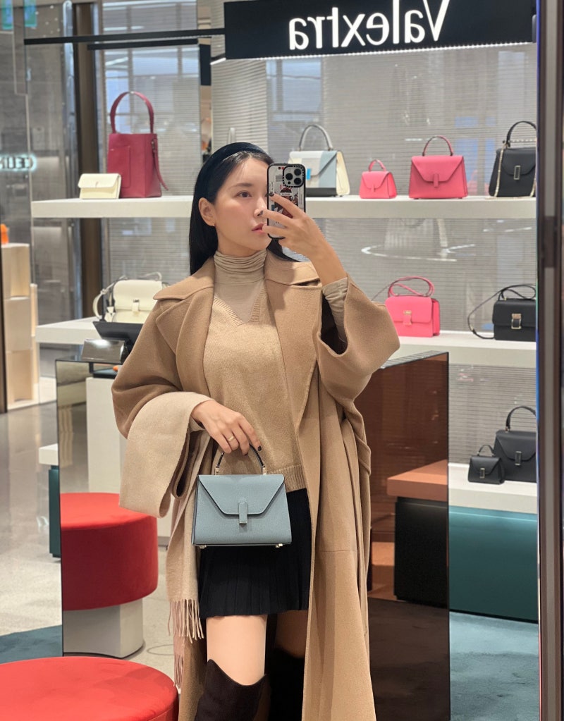발렉스트라 Valextra 여자 명품 가방 보러 롯데 본점 방문 후기 네이버 블로그