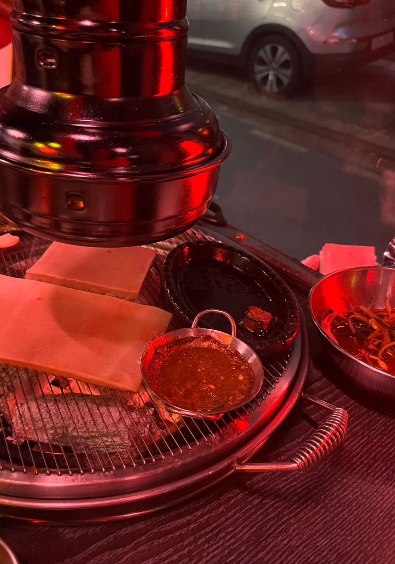 서울 합정역 고깃집 피그바 분위기에 취하는 삼겹살 껍데기 맛집” 네이버 블로그