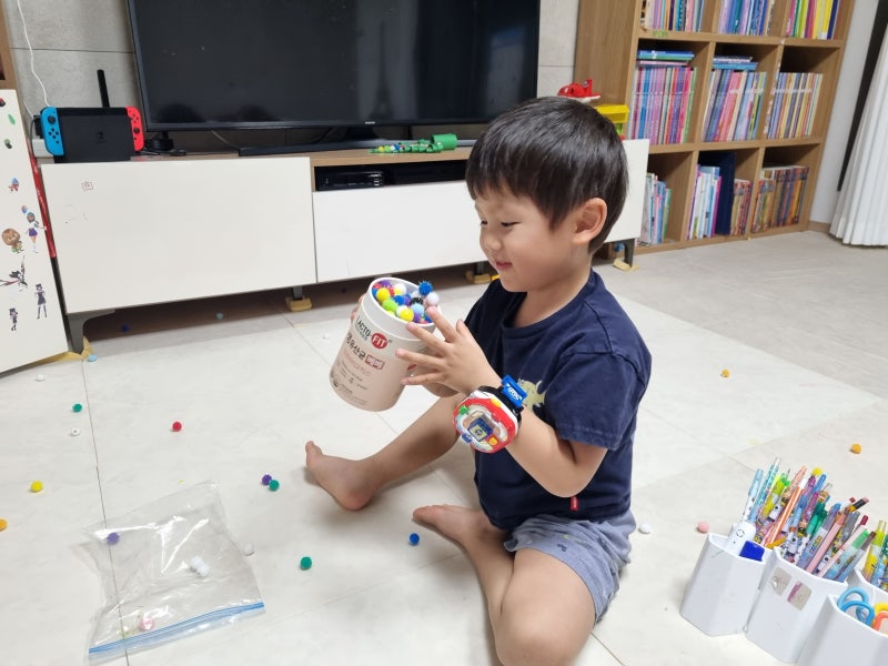 아이랑 미술놀이 초간단 크리스마스 트리 만들기 색지와 색종이 도화지 사용 네이버 블로그