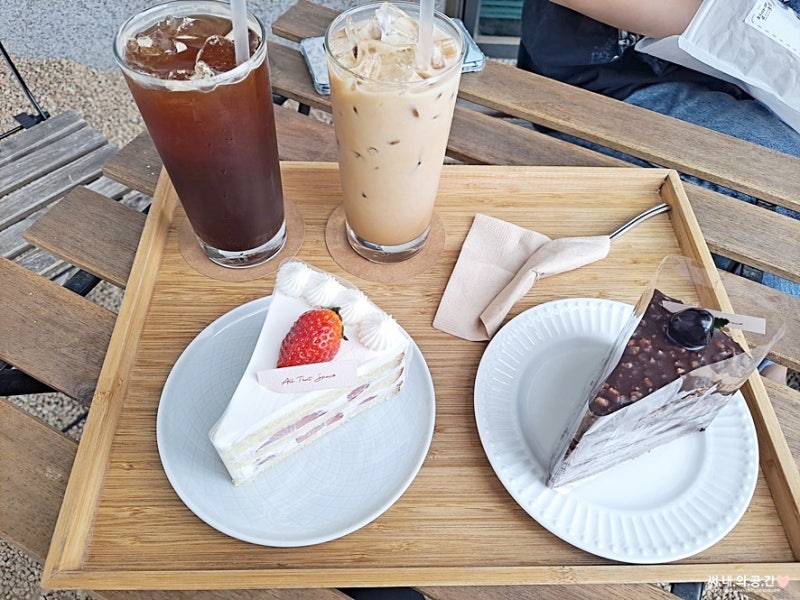 부천 까치울 카페 스페이스작 규모가 큰 대형 베이커리카페 네이버 블로그
