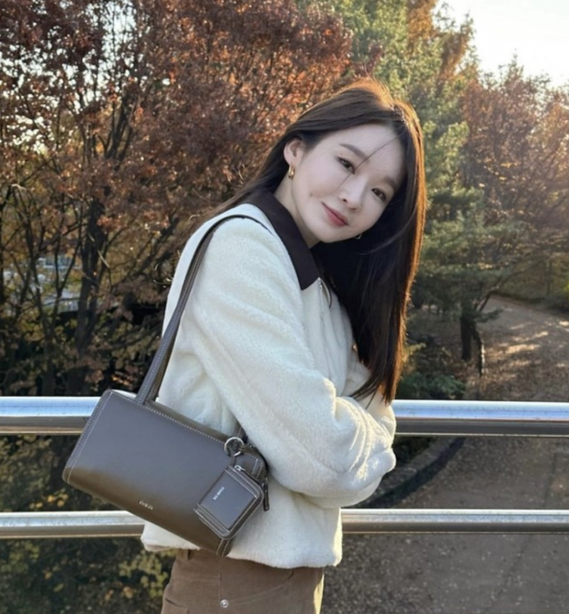 연예인도 좋아한 스탠드오일 가방 인기도 모음 Zip오블롱백 티니 And 미니 포스트백 츄비백 네이버 블로그