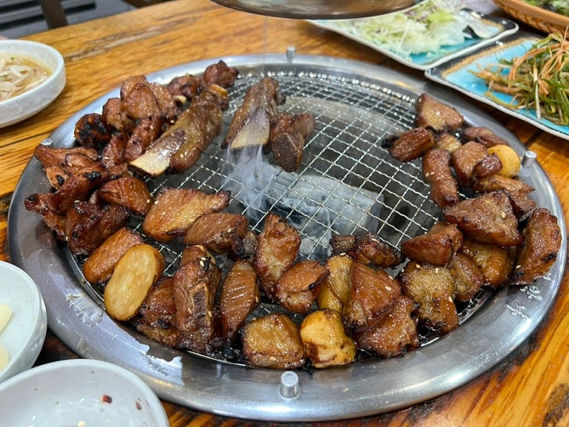 정말 푸짐한 숯불돼지갈비 수유갈비 산성골” 생생정보 나온 곳 네이버 블로그
