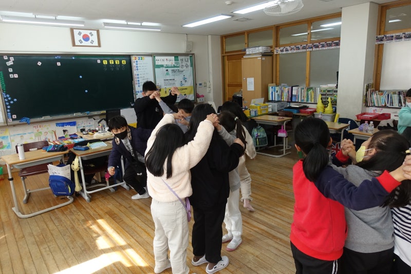쥐와 고양이 술래잡기교실ㅣ강당ㅣ놀이ㅣ체육ㅣ술래잡기ㅣ협력ㅣ기록 네이버 블로그