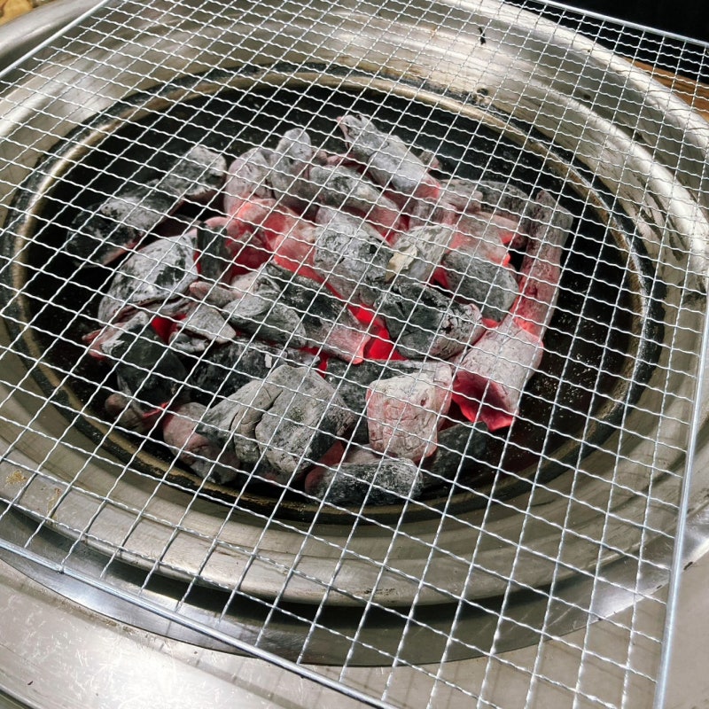 춘천여행1 춘천닭갈비맛집남춘천역닭갈비 샘토숯불닭갈비 남춘천역점 다녀왔어요 2인 세트에 감자전 옥수수동동주까지