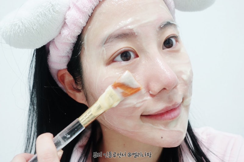 얼굴하얘지는법 꿀팩효능 넣은 밀가루팩 꿀팩 만들기 네이버 블로그