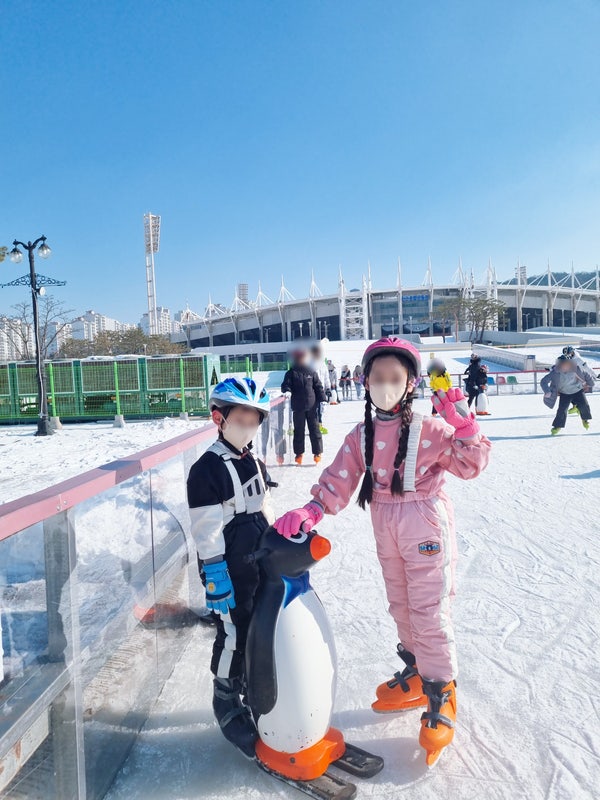 천안아산 아이와 겨울체험 천안종합운동장and도솔광장 무료 야외 스케이트장 썰매장 네이버 블로그