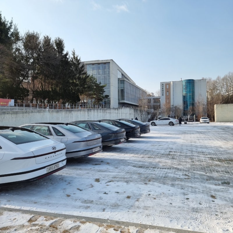 디올뉴그랜저 gn7 하이브리드 hev 장기시승이벤트 당첨되었습니다. 여러분도 도전해보세요. 밤부차콜그린펄, 인디고그레이투톤, 캘리그래피 풀옵션. : 네이버 블로그