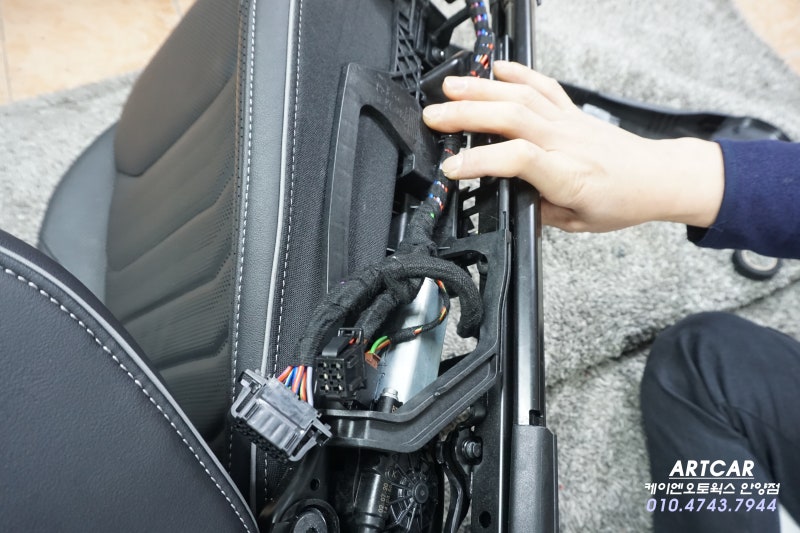 아테온 조수석 전동시트 워크인스위치 작업 워크인디바이스 네이버 블로그