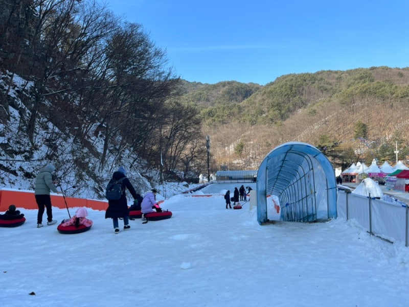포천 백운계곡 동장군축제 후기 평일에 가면 무제한 썰매 가능 팽이치기 꿀잼 장갑 부츠 필수 네이버 블로그