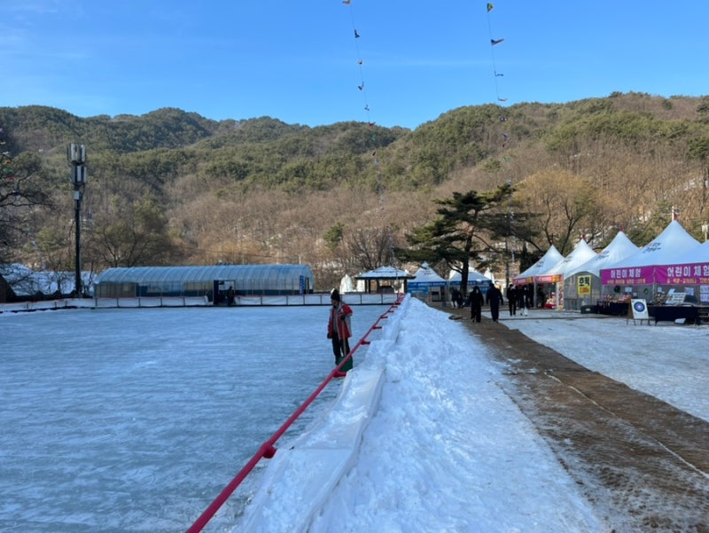 포천 백운계곡 동장군축제 후기 평일에 가면 무제한 썰매 가능 팽이치기 꿀잼 장갑 부츠 필수 네이버 블로그