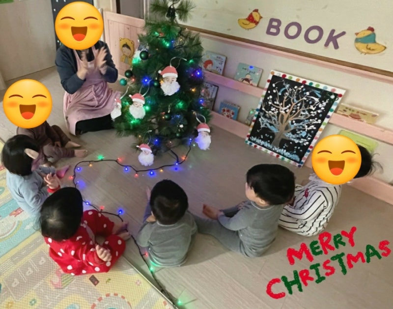 호반아이사랑♡ 크리스마스행사 크리스마스축제1 오늘은내가주인공 루돌프산타역할되어보기 크리스마스미니작품전시회 오너먼트트리꾸미기