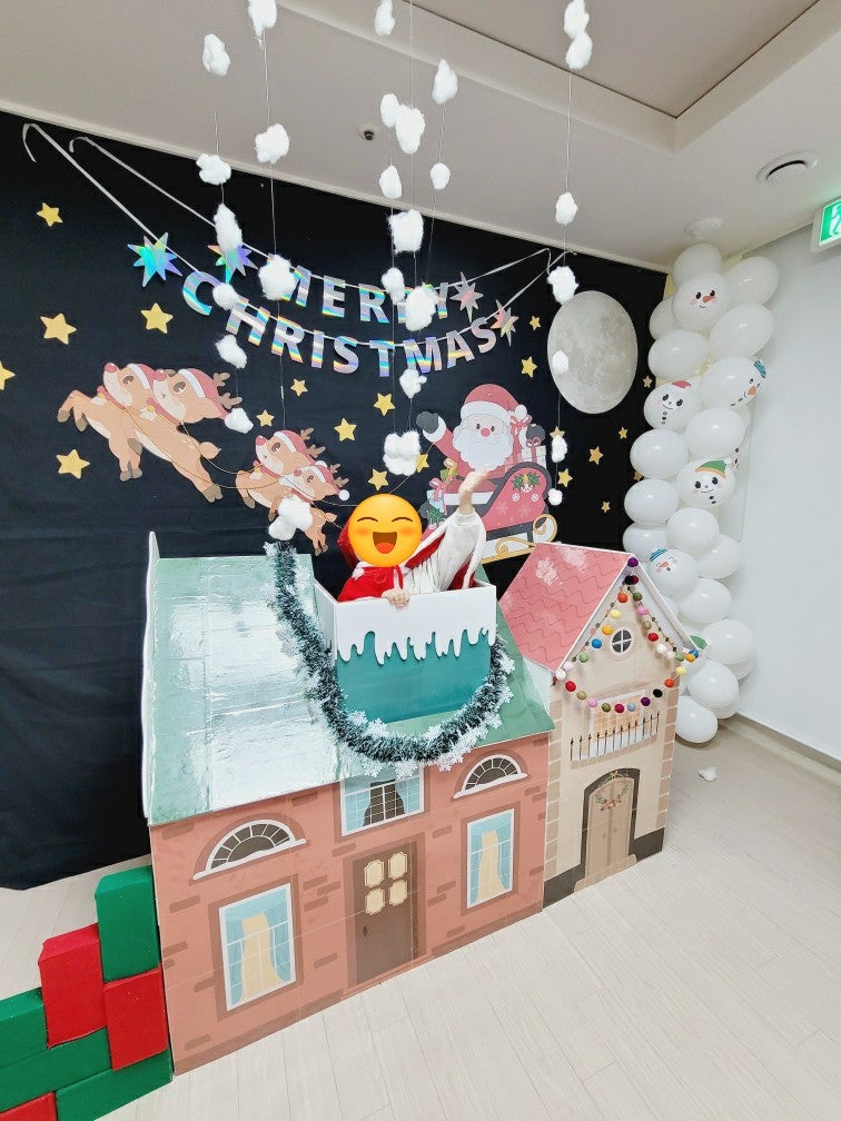 호반아이사랑♡ 크리스마스행사 크리스마스축제1 오늘은내가주인공 루돌프산타역할되어보기 크리스마스미니작품전시회 오너먼트트리꾸미기
