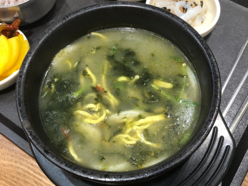 은평성모병원 구내식당 푸드코트 식사 밥집 맛집 매생이떡국 버섯비빔밥과 언양식불고기 전주비빔밥 후기분식 겨울 메뉴 가격