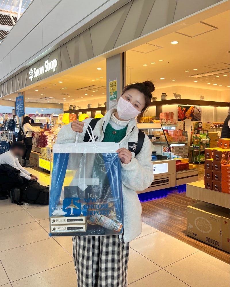 일본 삿포로 쇼핑리스트 공항 면세점 신치토세공항 쇼핑 기념품 주류 로이스 초콜렛 감자칩 클래식 네이버 블로그