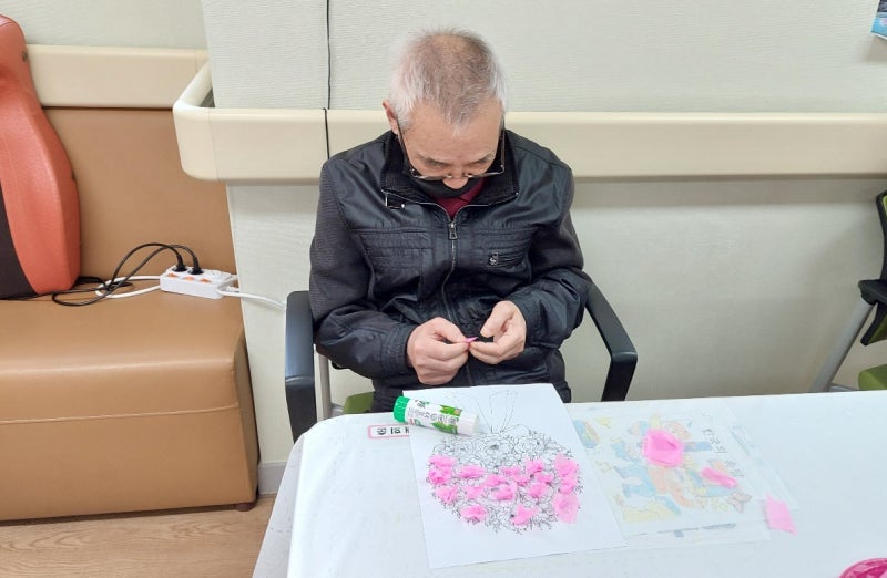 부천주간보호센터소사주간보호센터심곡본동주간보호센터희망나눔주간보호센터사회적협동조합노인대학치매주간보호센터전래놀이인지