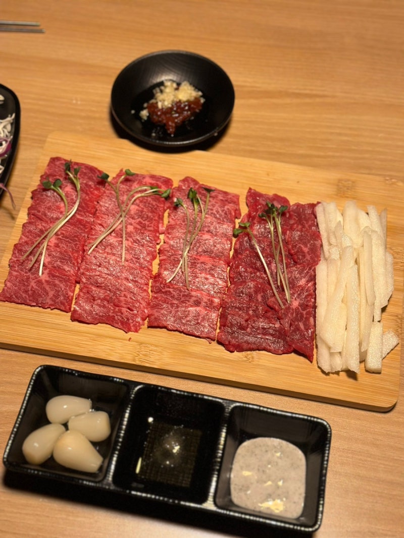 충북혁신도시맛집맹동맛집 우회전술 육사시미 육회 먹어본 후기 네이버 블로그