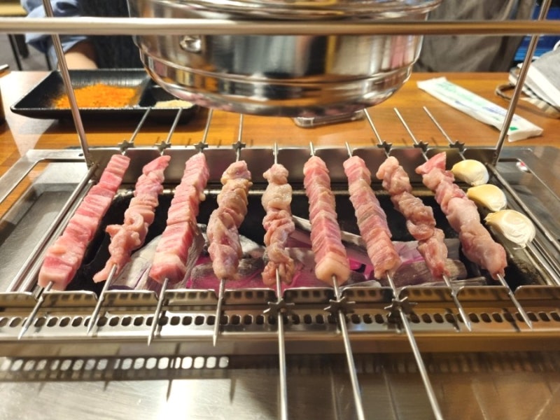 서울 상도역맛집 양꼬치양갈비꿔바로우 Jmtg맛집feat서비스로 양곰탕도 주는집 상도양꼬치 네이버 블로그