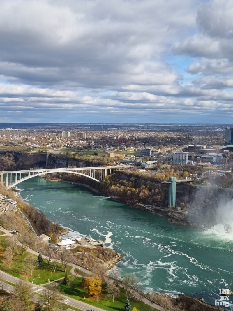 🍁11일차 :: 토론토 :: 나이아가라폭포/혼블로어크루즈/스카이론타워레스토랑/나이아가라온더레이크/킹블루호텔토론토 : 네이버 블로그