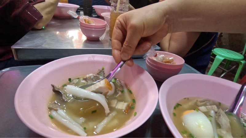 방콕 차이나타운 5년 미슐랭 쌀국수 맛집스트리트푸드 파이터 맛집 네이버 블로그