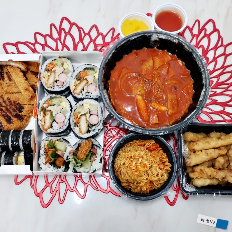 얌샘김밥 메뉴 라돈모다기라볶이 돈까스 계란김밥 세트 네이버 블로그
