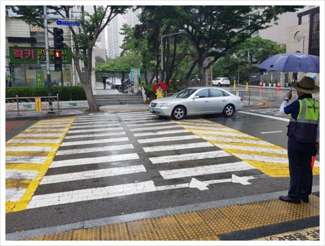 고원식 횡단보도란? 도로 안전 알아보기 : 네이버 블로그