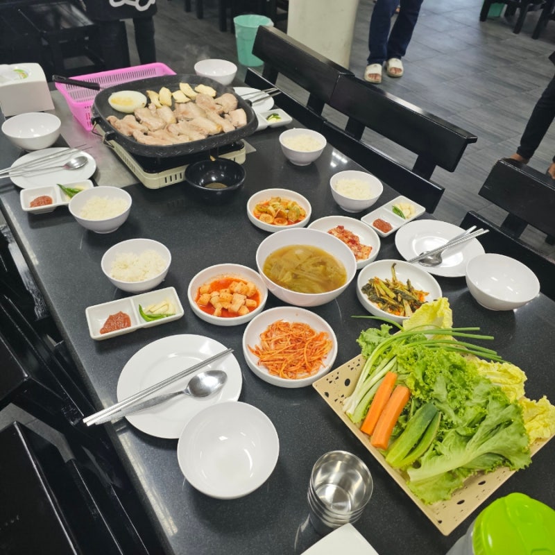 내돈내산 노랑풍선 패키지여행 3일차 태국 방콕 파타야 선택관광 옵션 요트크루즈 마사지 삼겹살 돌고래쇼 스카이갤러리