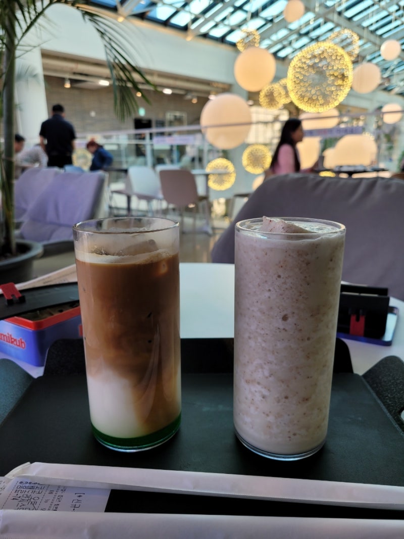 송도 가볼만한 곳 유명한 대형 베이커리 카페 포레스트아웃팅스 송도점 위치 메뉴 주차 네이버 블로그