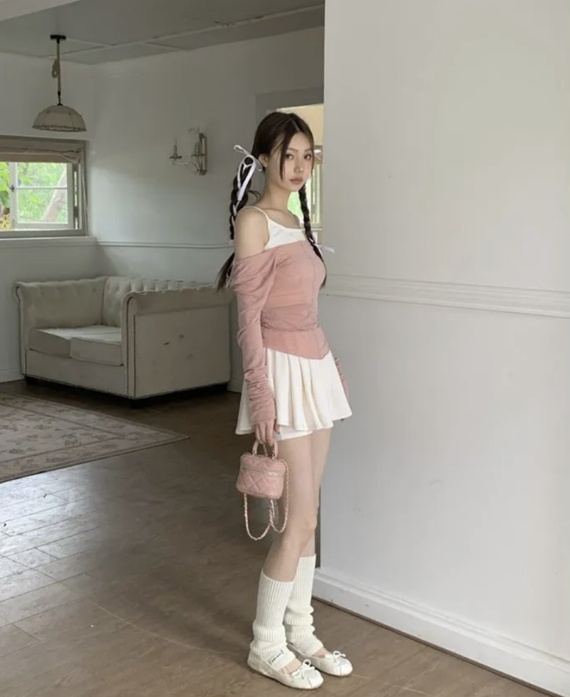 요즘 트렌드인 발레코어룩 뜻 코디 팁 브랜드 추천 발레 워머 샤 스커트 발레리나 슈즈 네이버 블로그
