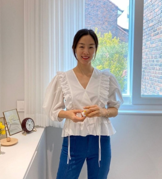 vocavaca 보카바카 러플블라우스 착용 후기 : 네이버 블로그