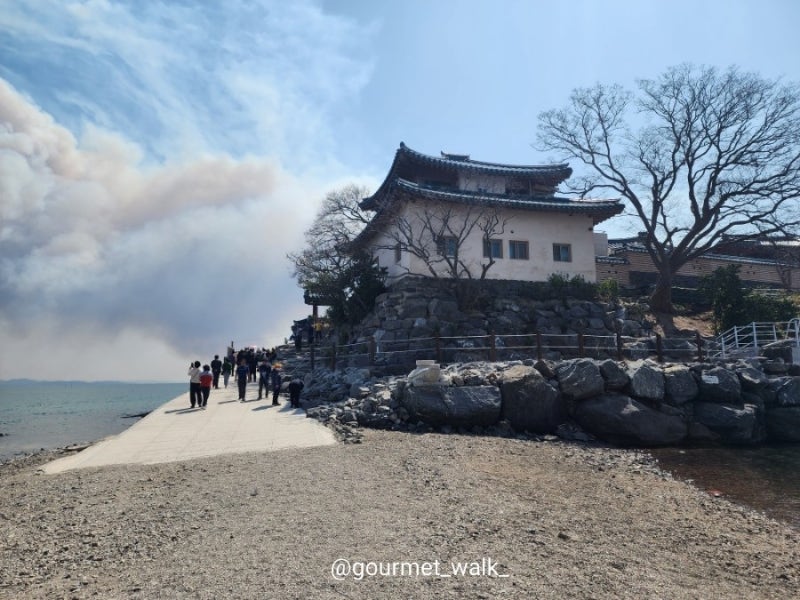 충남 서산 간월암 물때를 맞춰야 갈 수 있는 서해 바다 위 절 간월암 물때 풍경 주차 등 네이버 블로그