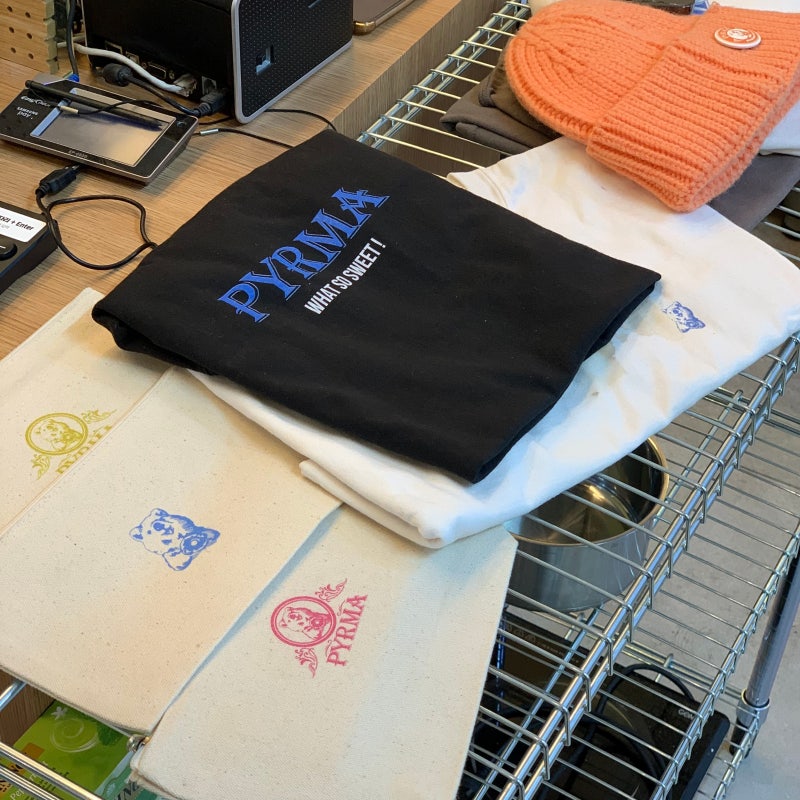 🦦 피르마-아이스 아메리카노, 크렘브륄레, 소금 카라멜, 생우유-서울 가로수길 쿼카 도넛 카페 (4/6) : 네이버 블로그