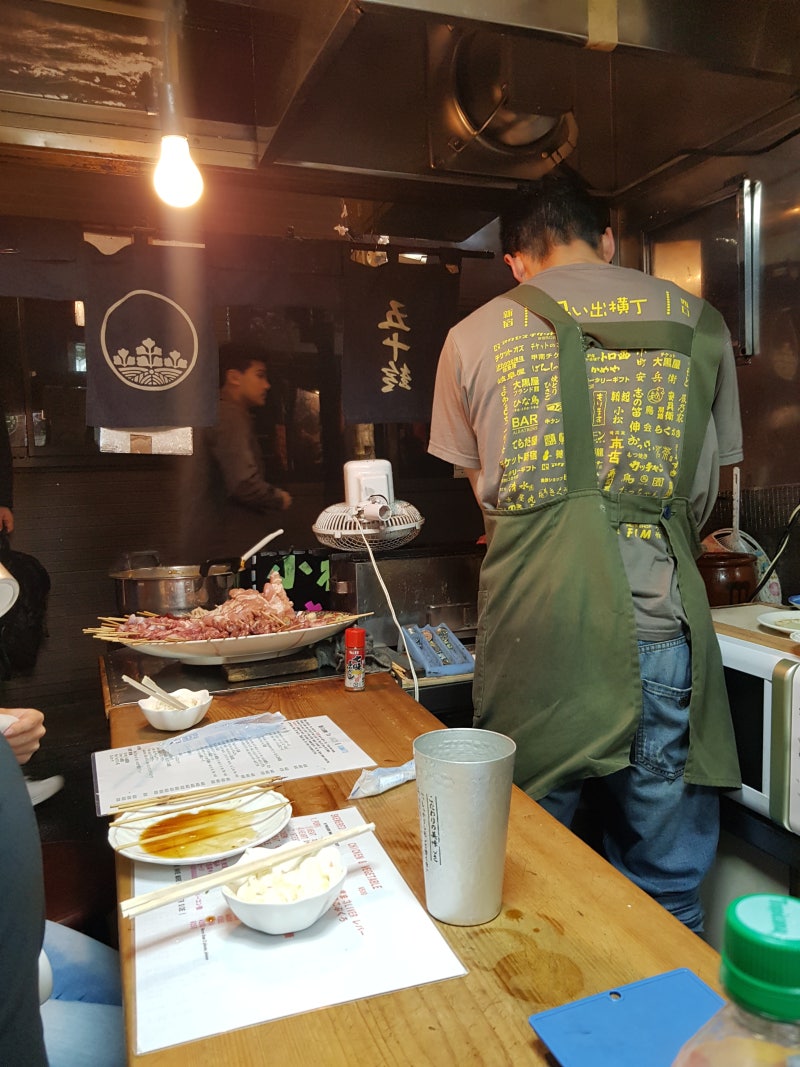 4월 도쿄 여행 1~2시간 도쿄 신주쿠 역사 And 밤문화 도보여행코스 신주쿠 가부키쵸 오모이데 요코쵸 골든가이 맛집