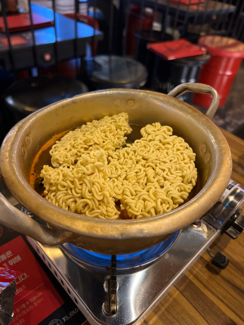 신논현 맛집 김천재의 육회반한연어 육회 9종 세트 후기 네이버 블로그